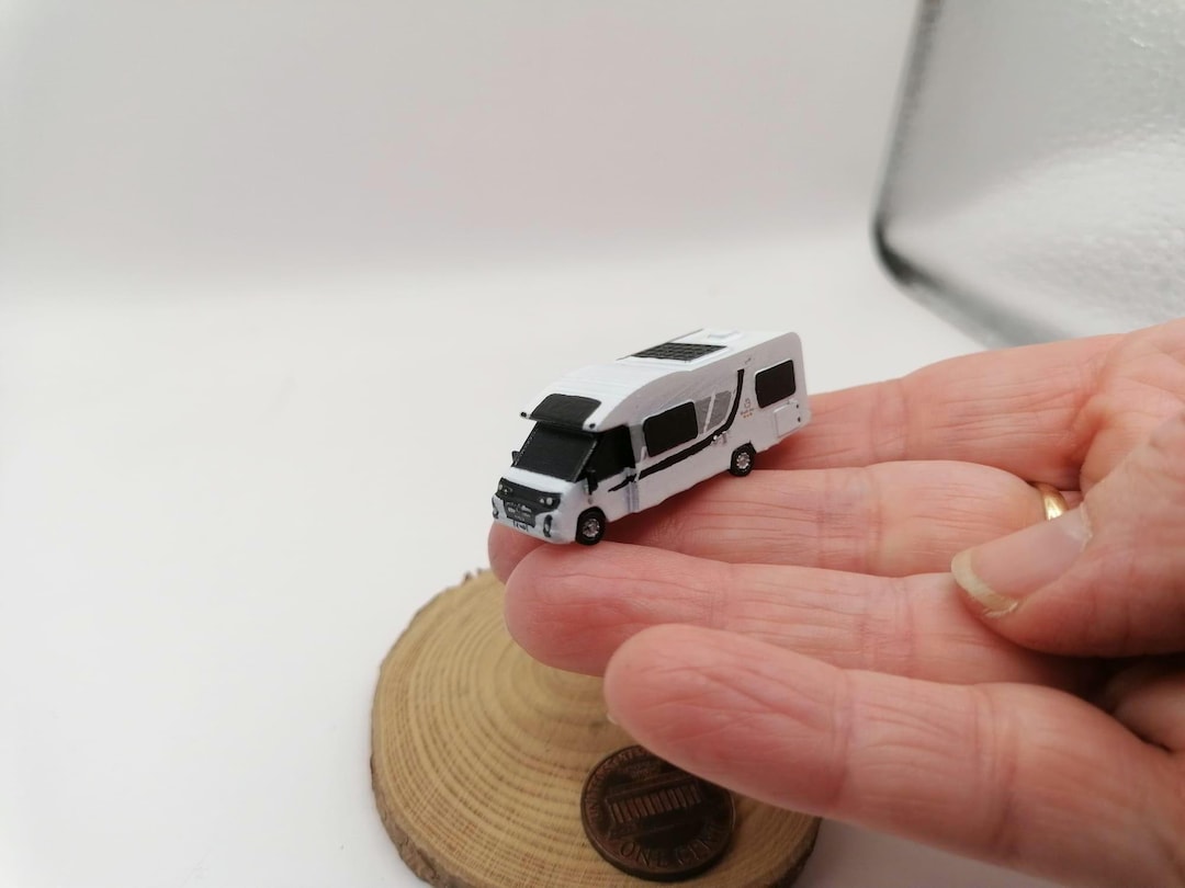 Miniature MOTORHOME N Scale. 1.65" (42mm).resin 3D Made Painted or ...