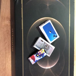 IPhone 12 Miniature. Scale 1:6 Gift for Wife, Husband or Friend. Paper ...
