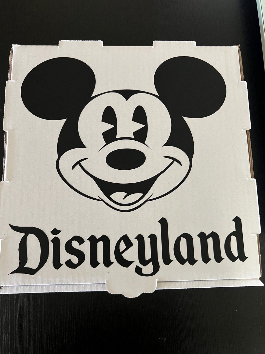 Mickey Magic Mouse Pizza Party Vintage Disney Pizza Box Party Freddy ...