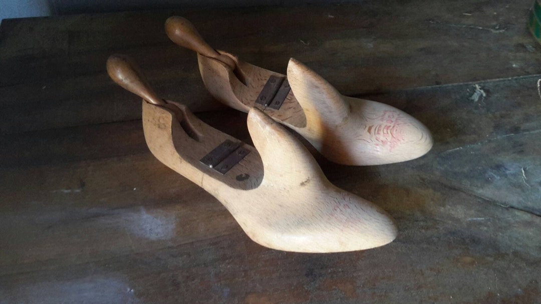 Wooden Shoe Lasts Foldable/shoe Tree Wood/folded Shoe Strecher - Etsy