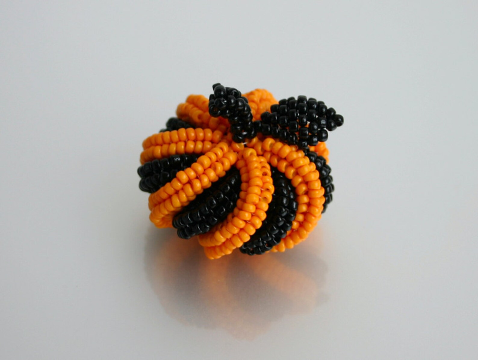 Halloween Pumpkin Beading TUTORIAL - Etsy