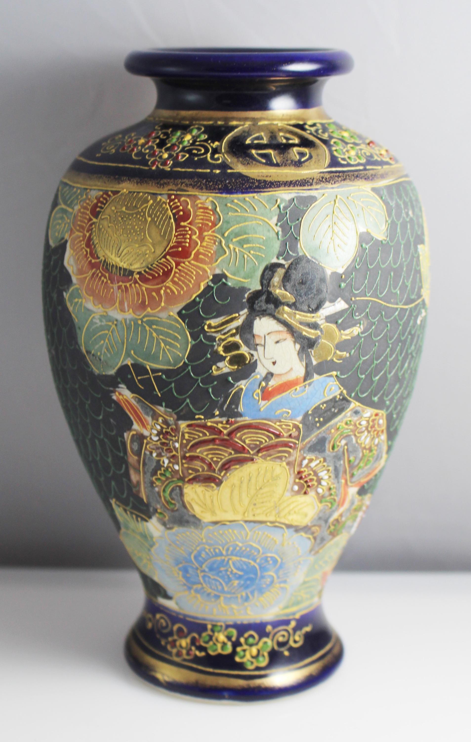 Vintage Japanese Satsuma Pottery Vase Geisha Gold Gilt Moriage - Etsy