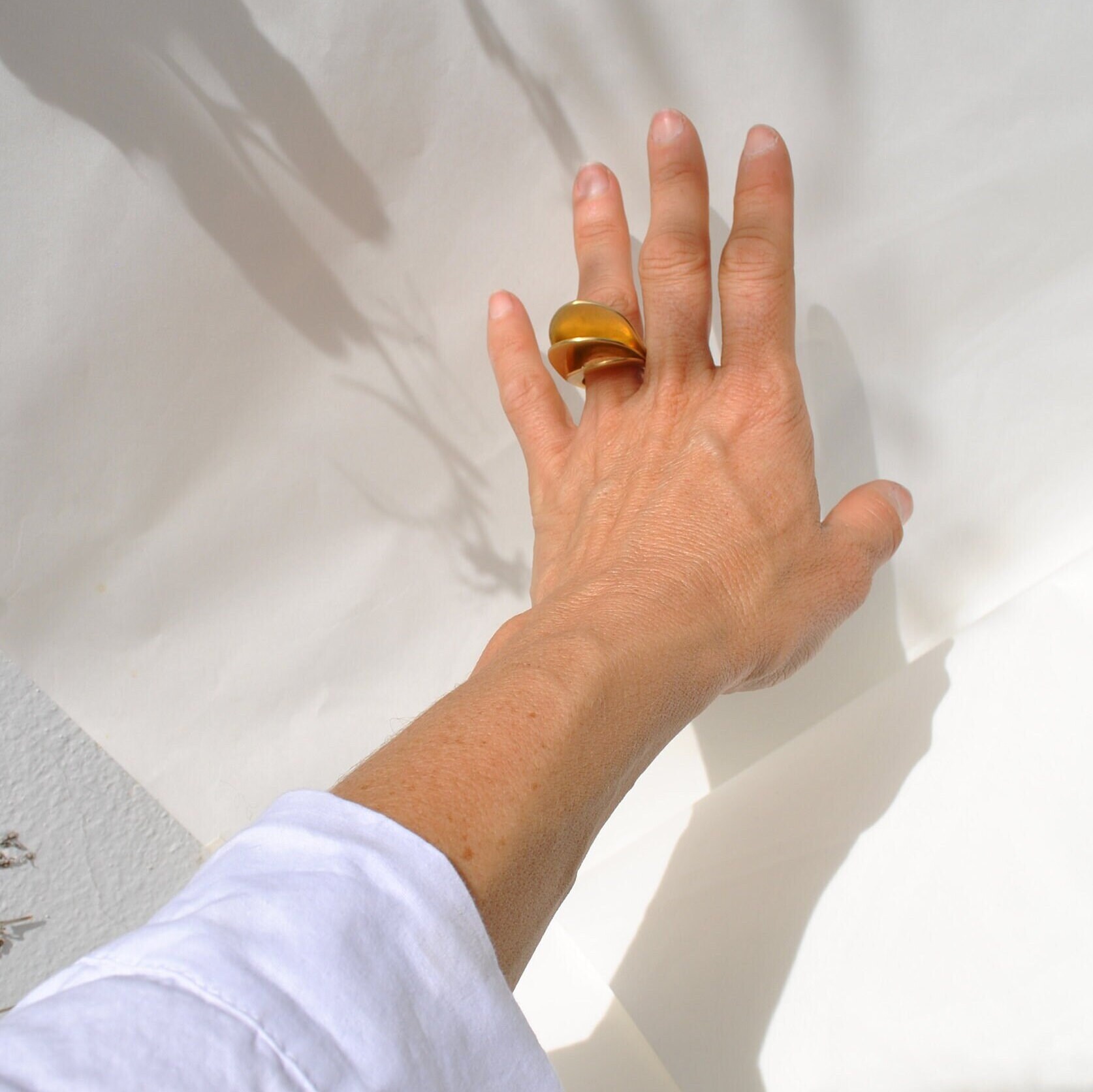 Sculture Ring, Sidney Opera Desing, Exclusive Bronze Ring - Etsy