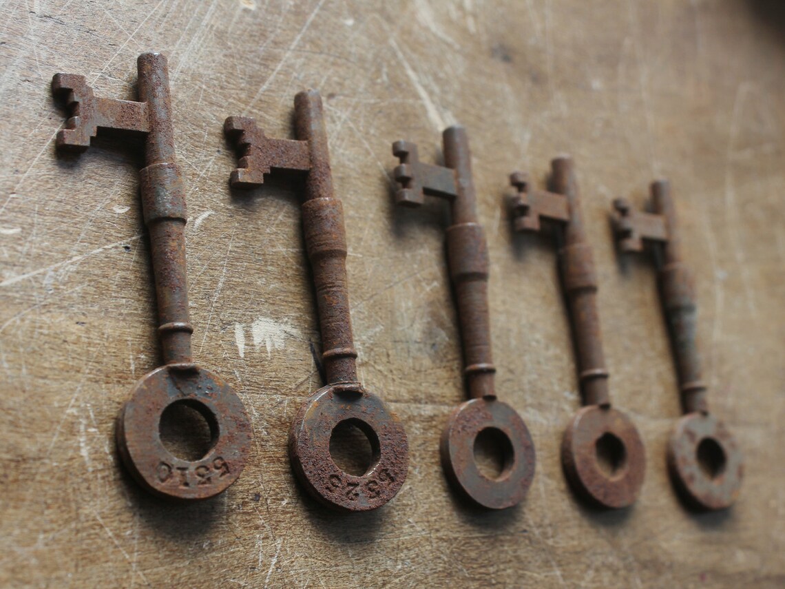 5 X 3" 1940s Antique Keys | Old Vintage Quality Handmade British ...