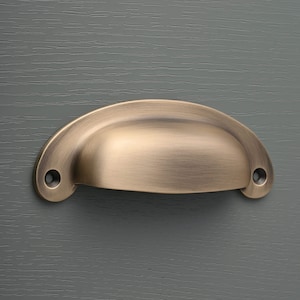 Classic Aged Brushed Brass Cupboard Handles Kitchen Cabinet Shaker ...