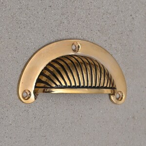 Reeded Cup Pull & Cabinet Knobs | Polished Brass - Etsy