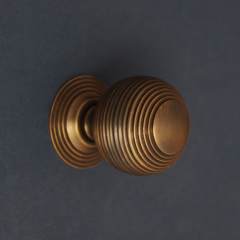 Beehive Cabinet Knobs Drawer Cupboard Knob Chest of Drawers - Etsy UK
