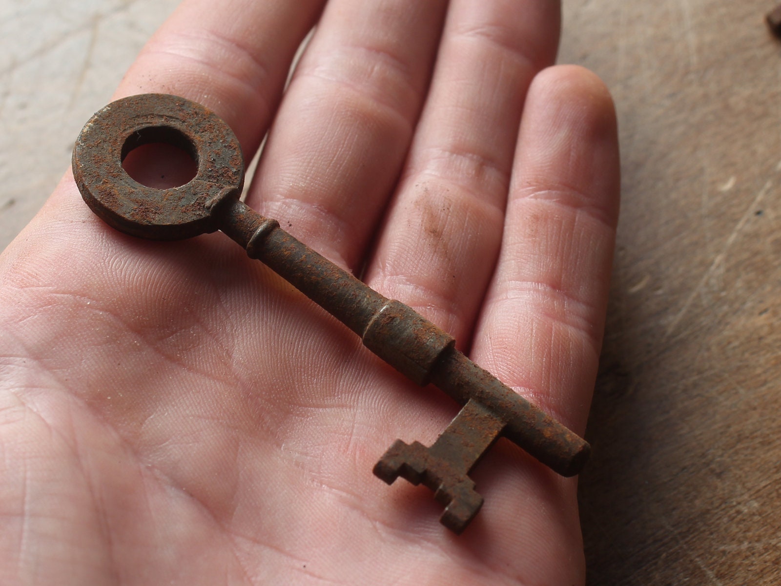 5 X 3 1940s Antique Keys Old Vintage Quality Handmade - Etsy UK