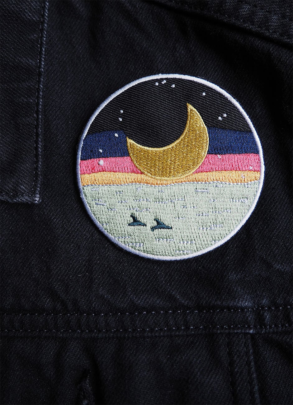 Eclipse - Embroidered Iron on Patch - Etsy