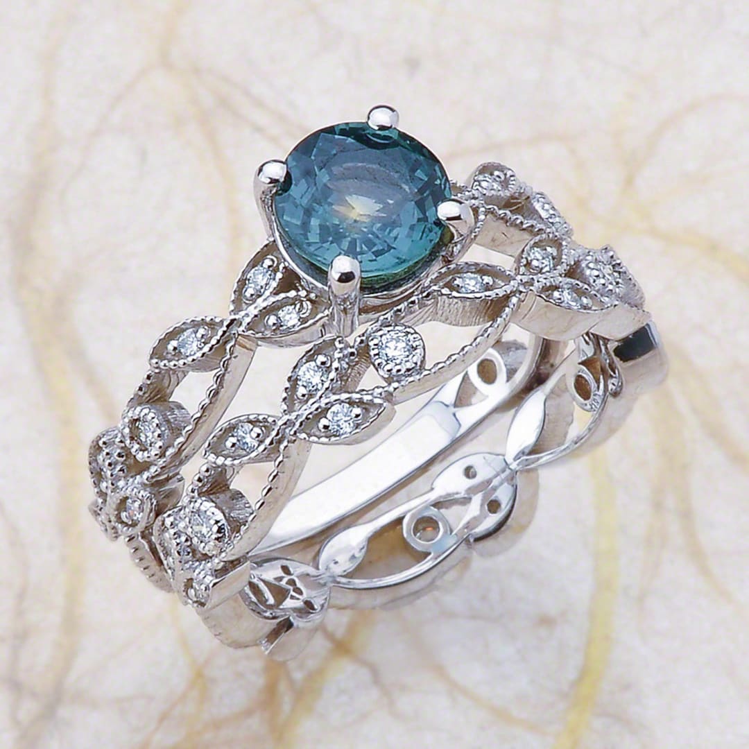 Sapphire Engagement Ring Set / Green Sapphire Bridal Set / Leaf Design ...