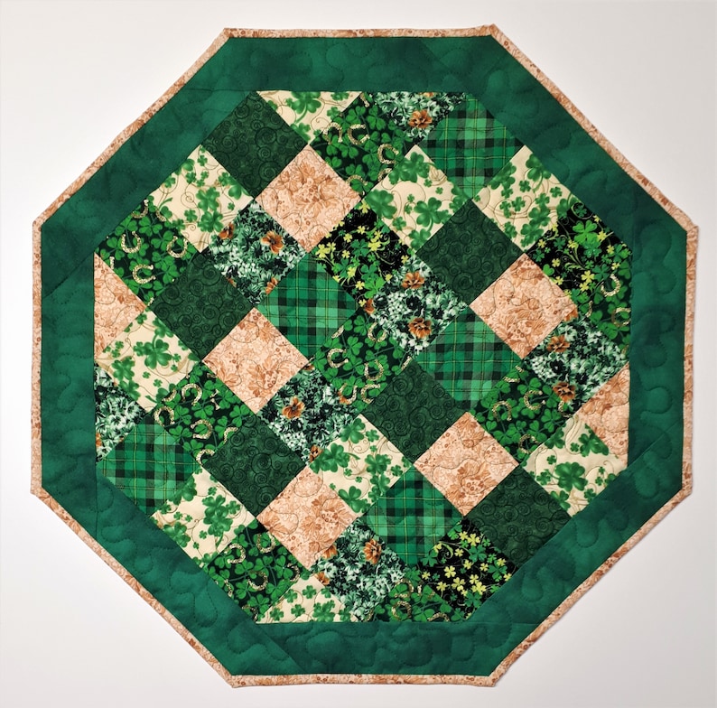 Easy Octagon Patchwork Table Topper PDF Pattern Village - Etsy