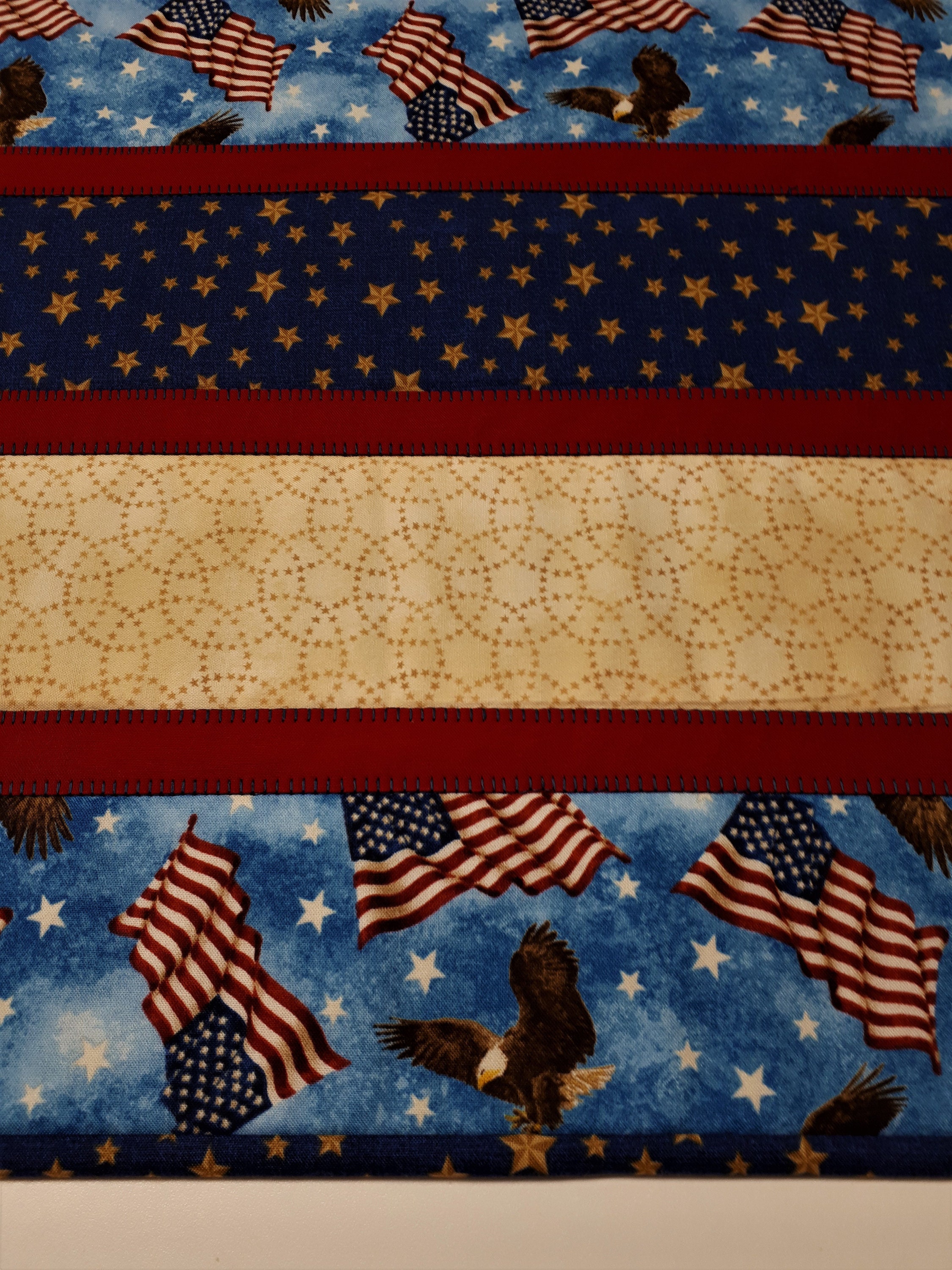 Quilted Patriotic Table Runner Americana Table Topper | Etsy Canada