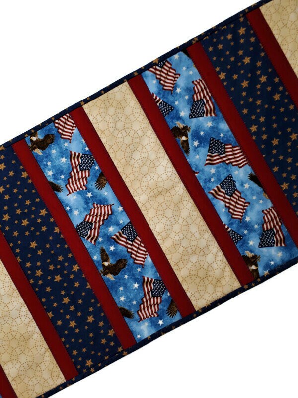 Quilted Patriotic Table Runner Americana Table Topper | Etsy Canada