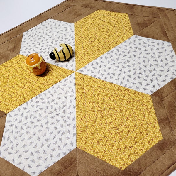 Honeycomb Table Runner - Etsy