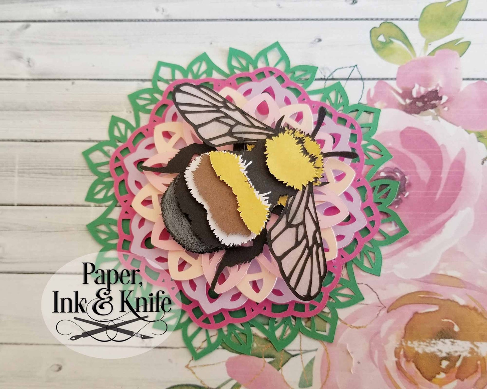 Bumblebee 3D Papercut Template SVG PDF JPG Dxf Layered - Etsy Canada