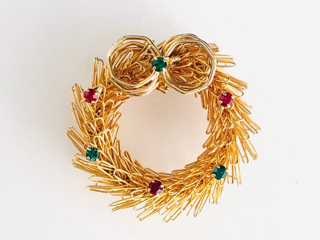 Gold Wire and Gem Wreath Brooch Vintage Costume Jewelry at - Etsy