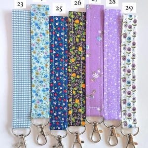 Handmade Wristlet Lanyard Keychain Made With Vintage Fabrics - Etsy
