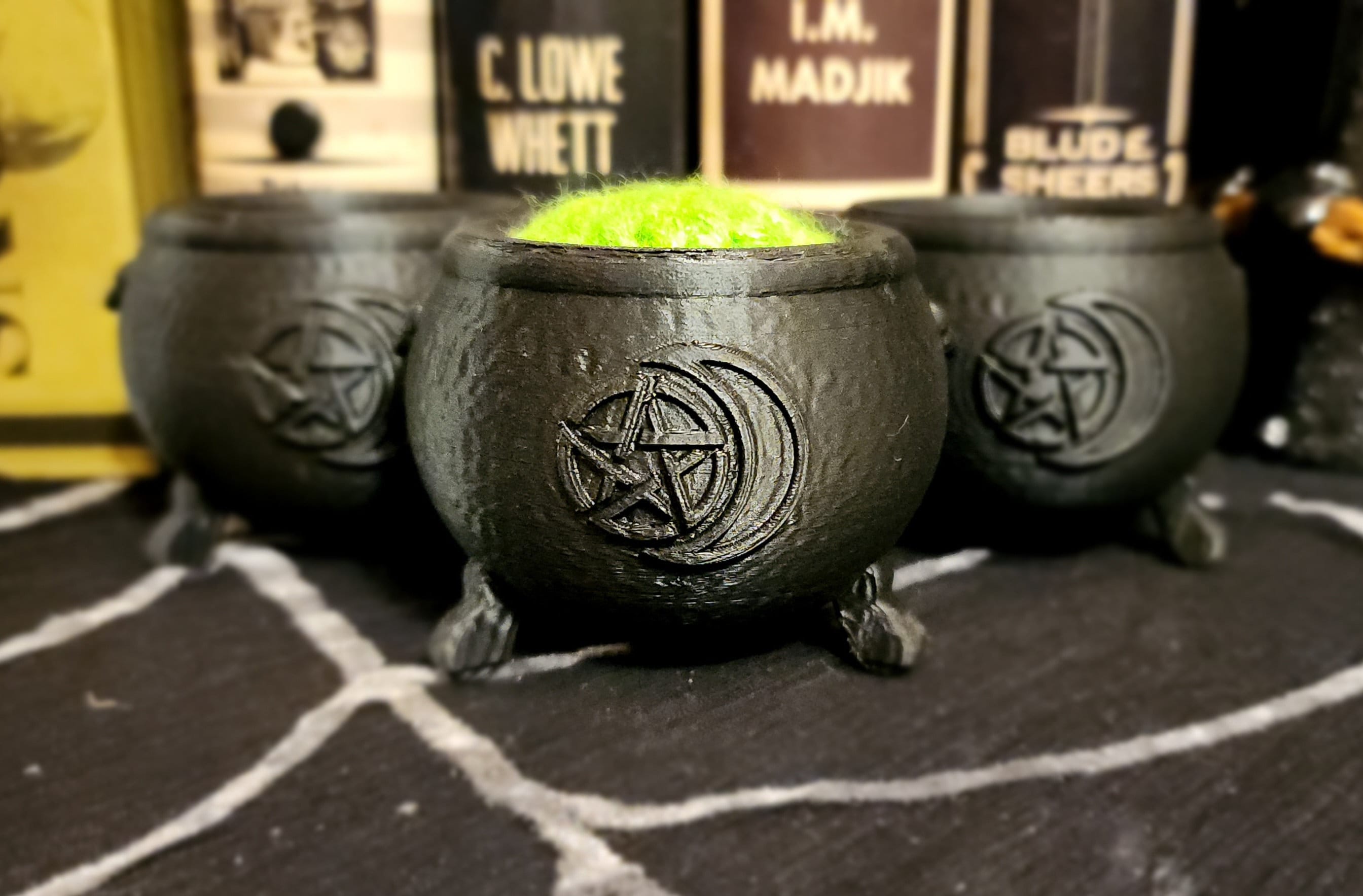 3D Printed Mini Cauldrons and Pin Cushions - Etsy