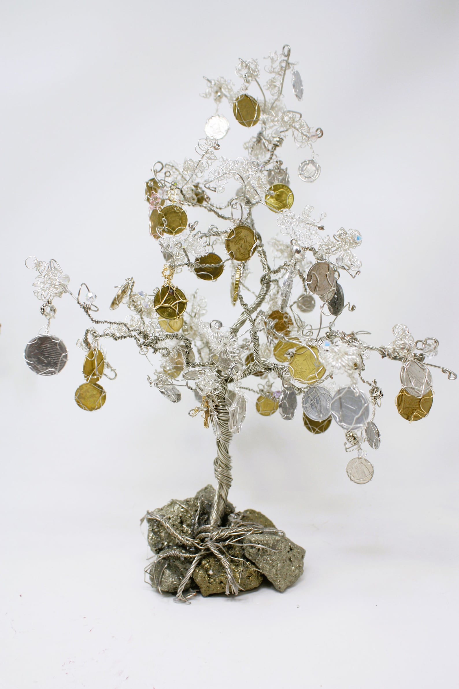 The Real Money Tree - Wire Wrap Money Tree (real Coins From Around the ...