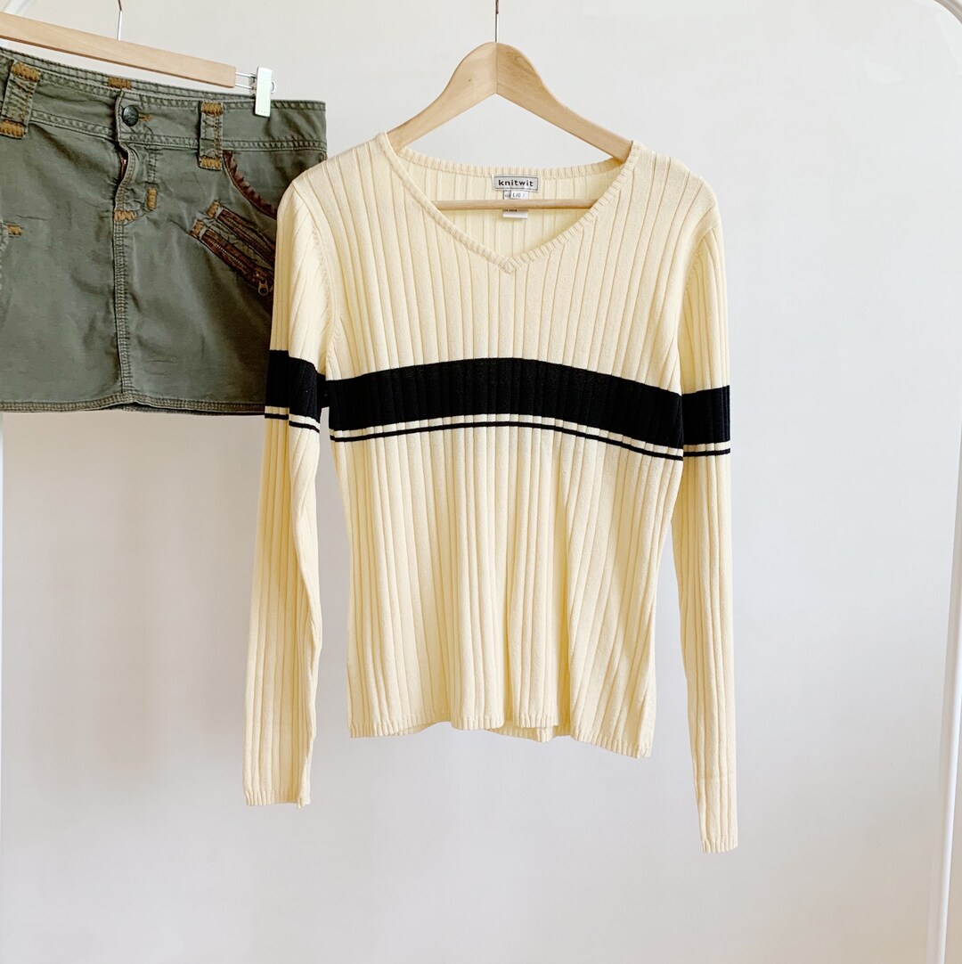 Long Sleeve V-neck Ribbed Knit · 90s V-neck Sweater · Vanilla Black ...
