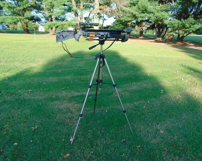 Crossbow or Rifle Stand Tripod Shooting Stand Shooting Stands Hunter ...