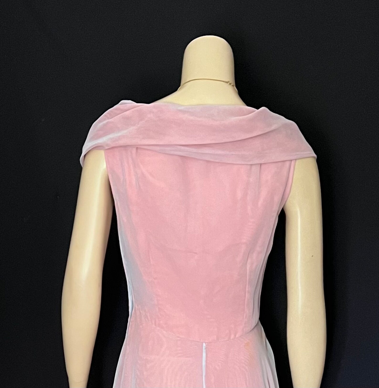 1950s Shimmering Pink / Blue Multi Layered Ball Gown, Fabulous Portrait ...