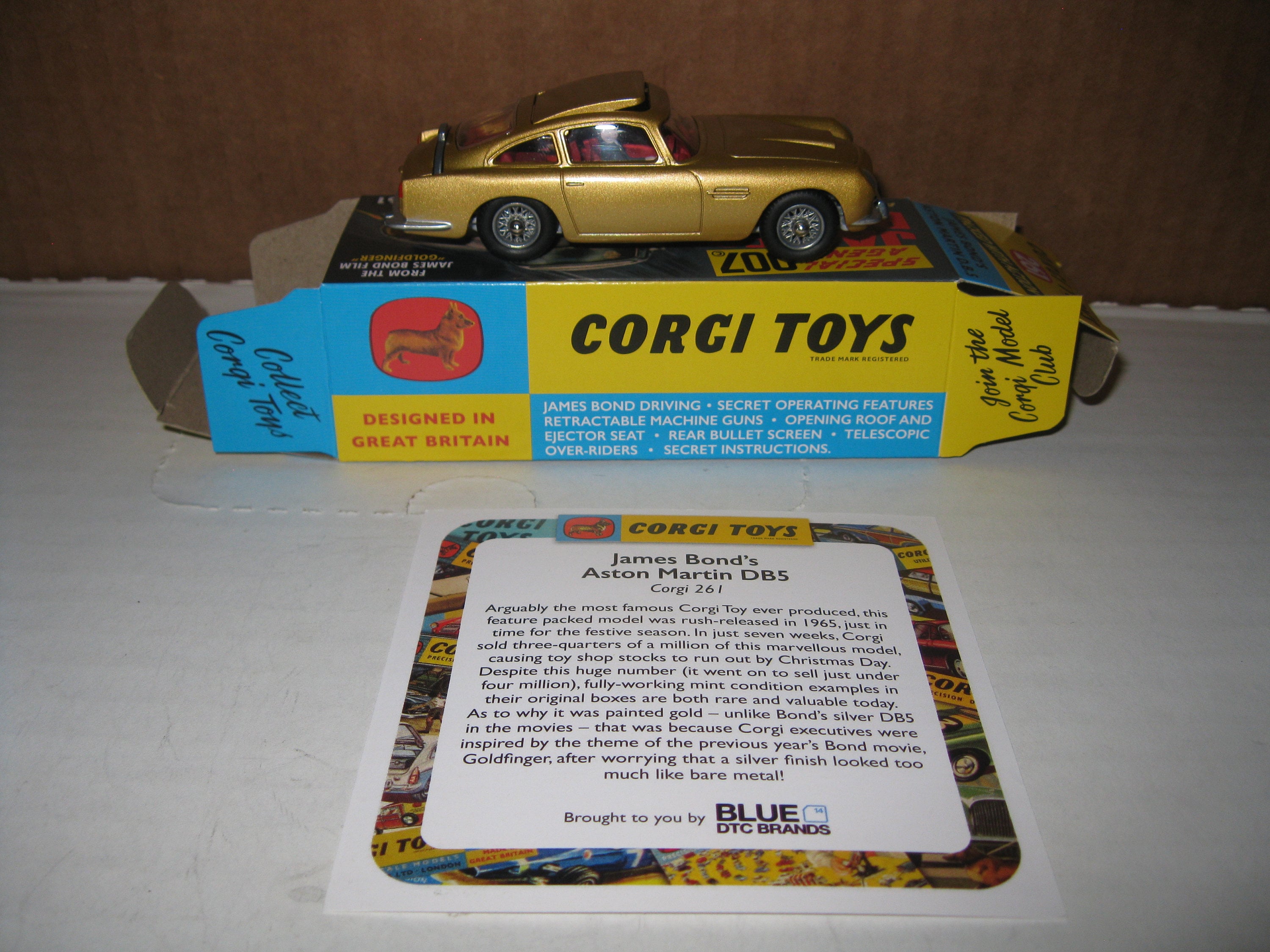 Corgi 261 MODERN REISSUE Complete Set - Etsy
