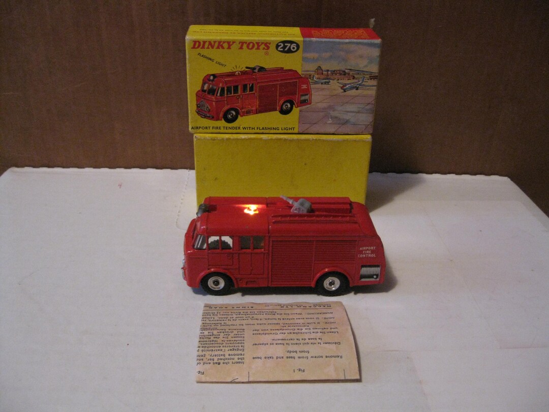 Dinky 276 Airport Fire Truck With Working Roof Light in Orig Box With ...
