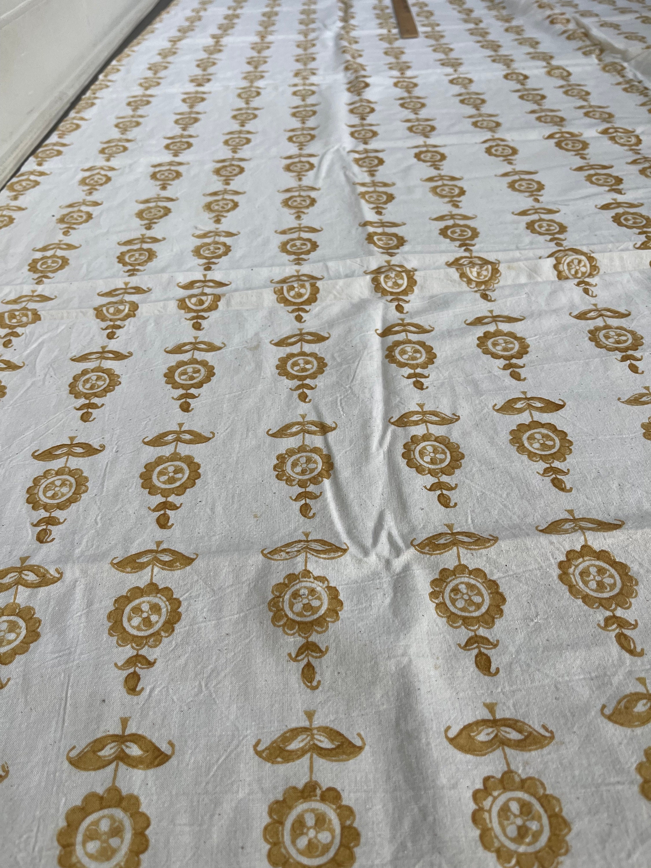 Les Indiennes Daisy Fabric - Etsy