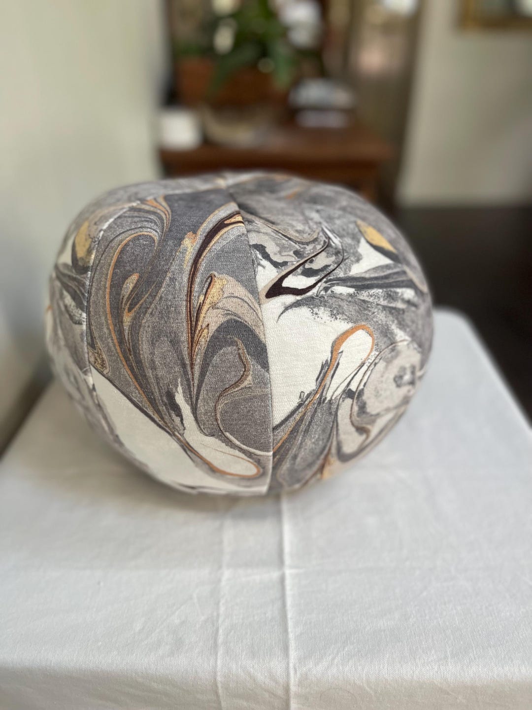 Round Pillow in Marble Velvet Fabric - Etsy