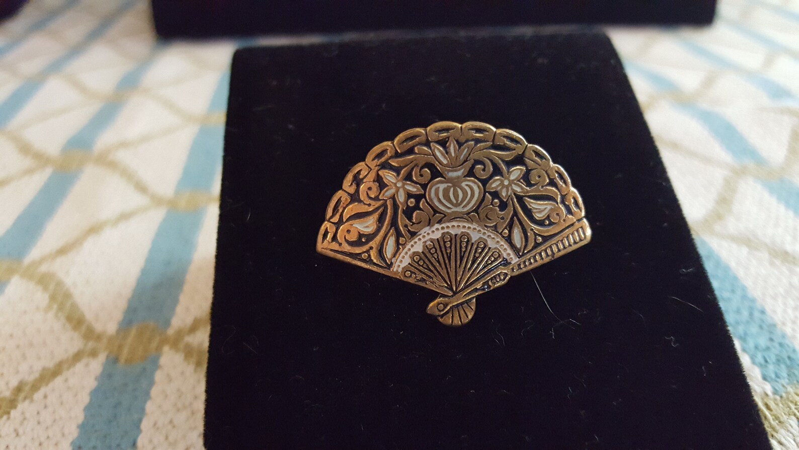 Enameled / Fan Pin / Spain - Etsy