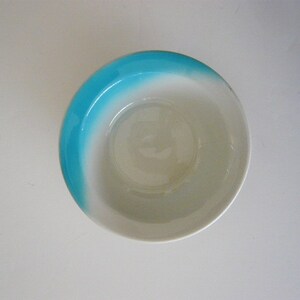 Jackson Custom China Restaurant Ware Soup Bowl - Blue and White Fade ...