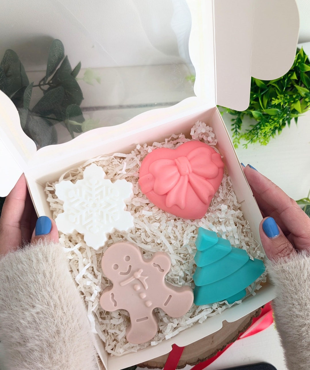 Christmas Soap Gift Set, Set of 4 Soaps With Gift Box and Ribbon ...