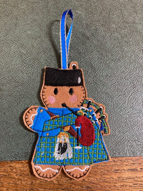 Gingerbread Scotsman Bagpipes Piper Hanging Felt Decoration - Etsy UK
