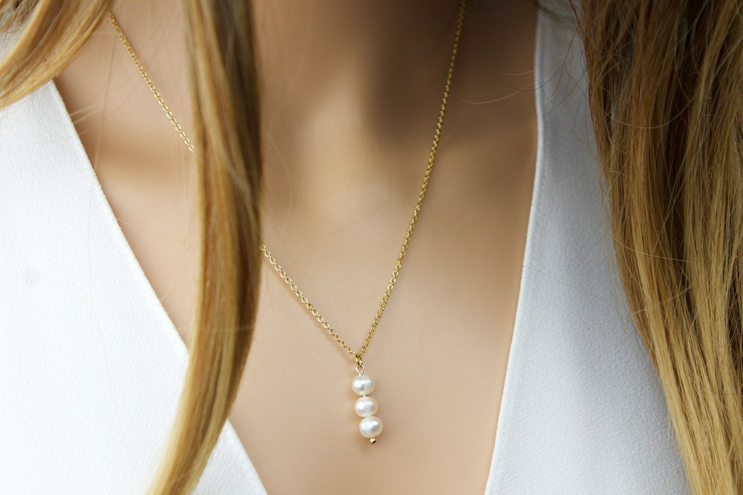 Three Pearl Necklace-vertical Bar-triple - Etsy