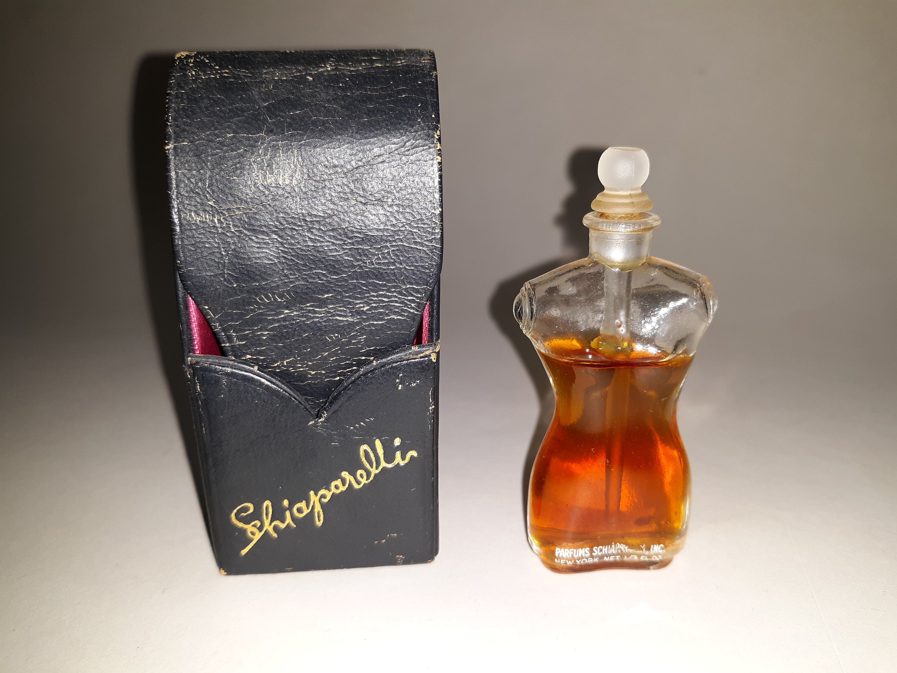 Shocking Schiaparelli 1/3 Oz Parfum & Leather Case VINTAGE RARE PERFUME ...