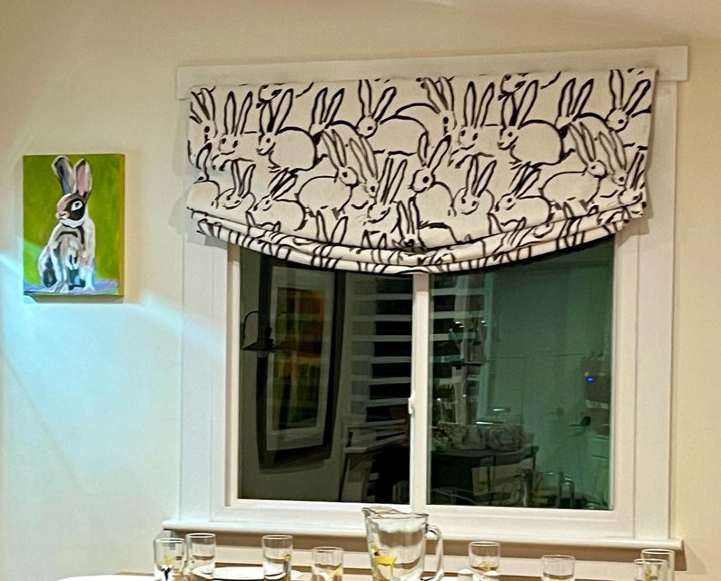 Hunt Slonem Bunny Rabbit Roman Shade: Hutch Lee Jofa Linen - Etsy