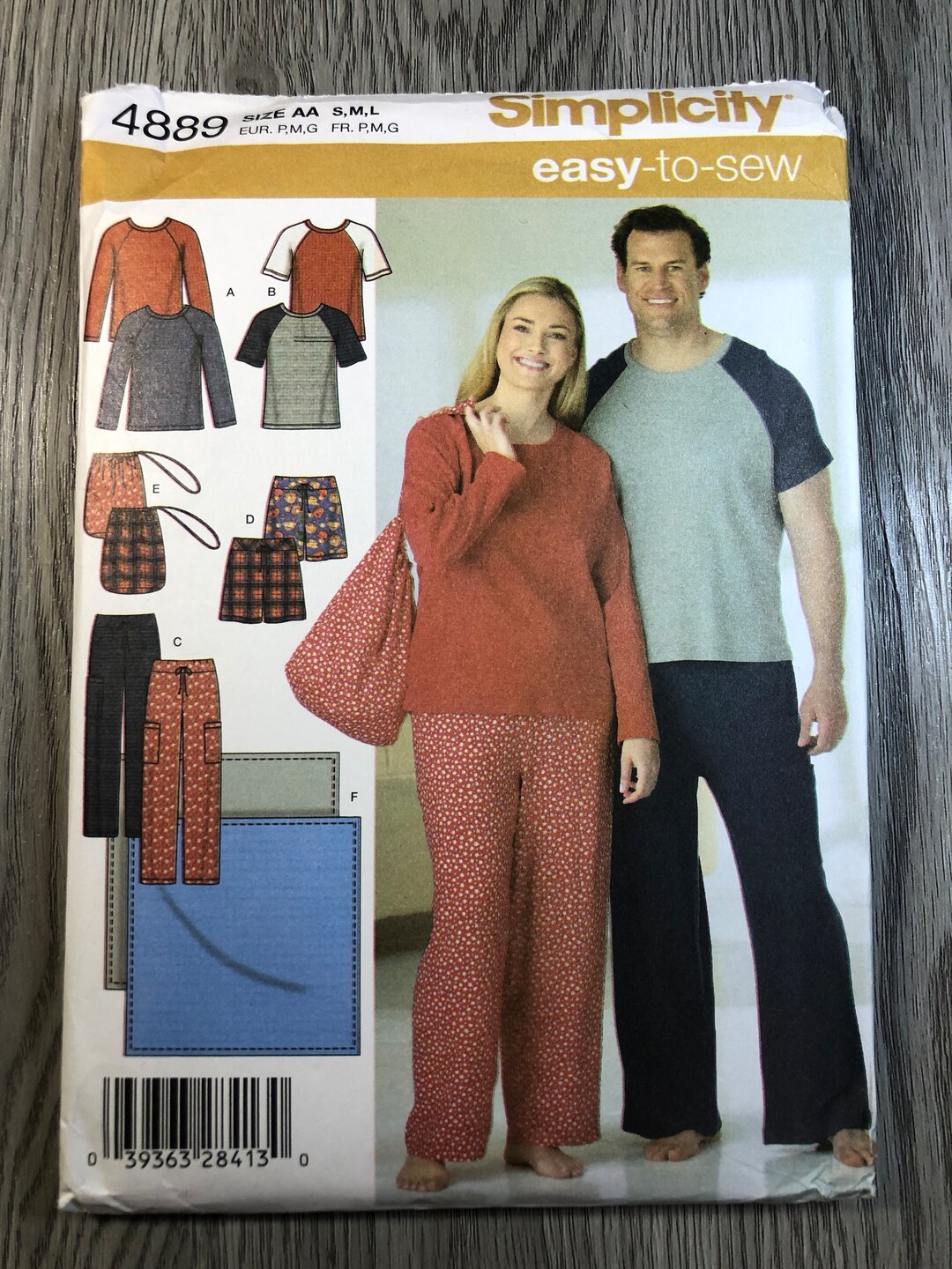 Simplicity 4889 Sewing Pattern: Lounge Pants, Knit Top, Blanket - Etsy