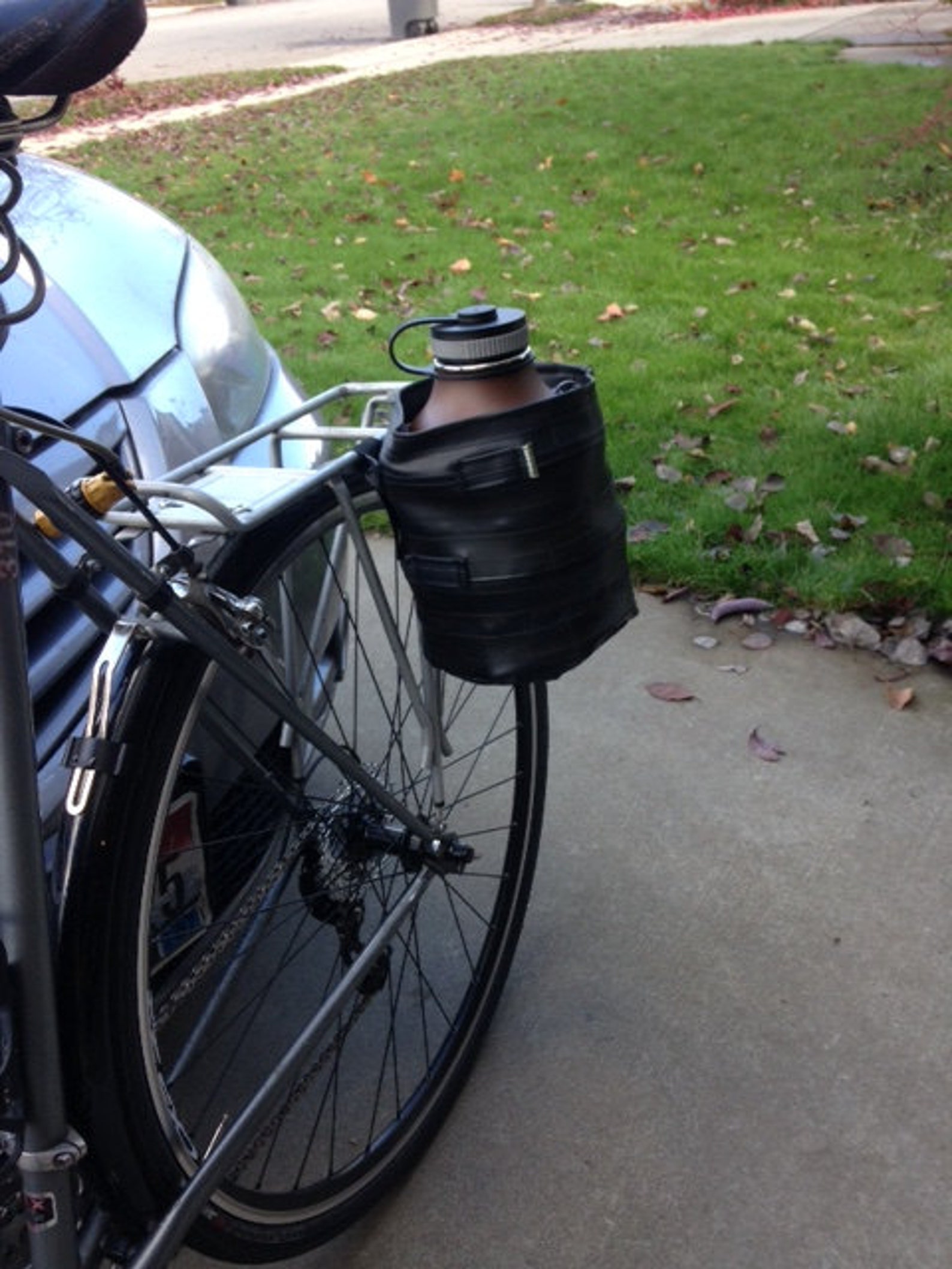 1 SUDS BUCKET Handlebar/rack Mounted Carrier for Your 64 Oz - Etsy