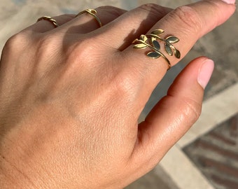 Laurel Leaf Ring - Etsy