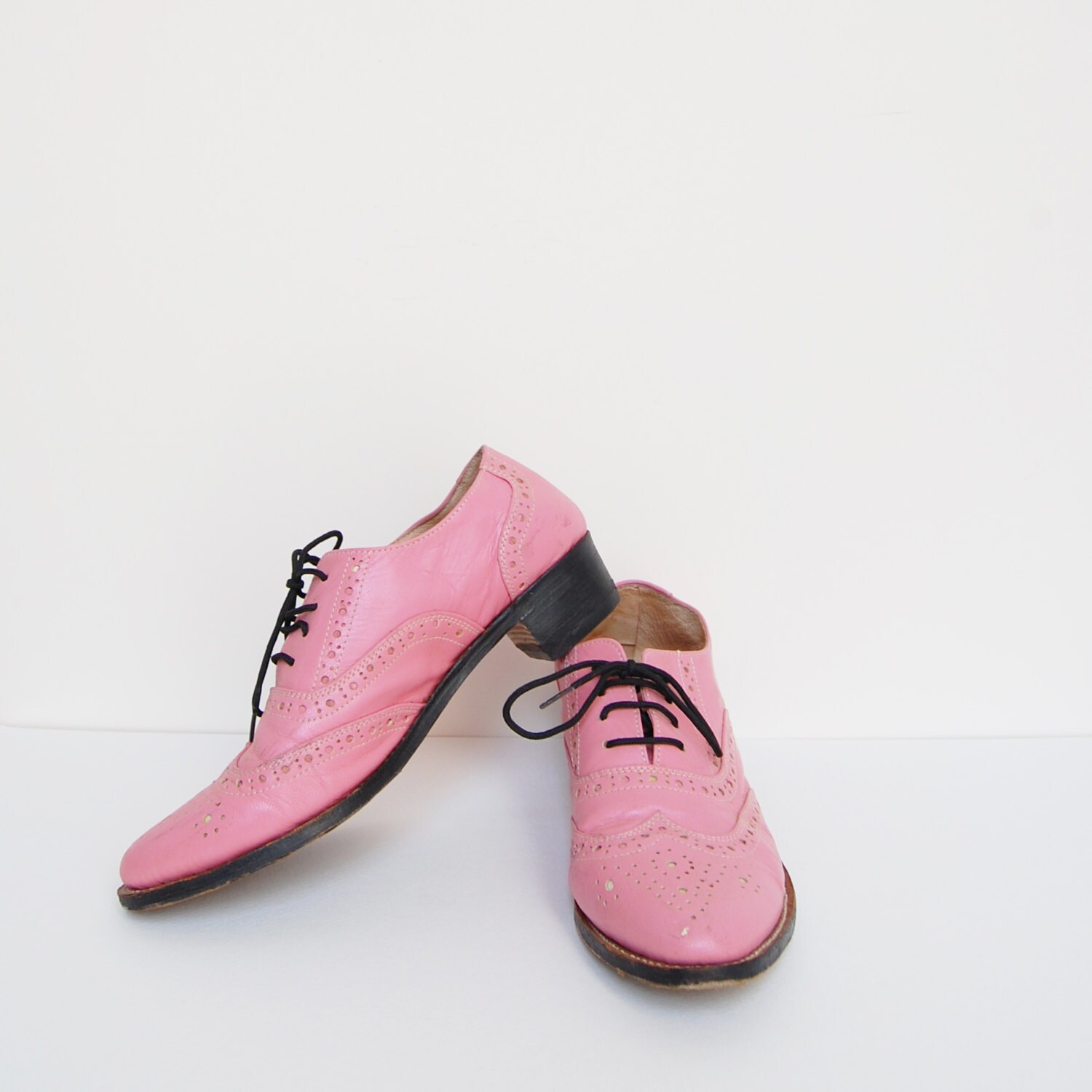 Mischievous Kitty Brogues | Vintage | Handmade Pink Leather Oxfords ...