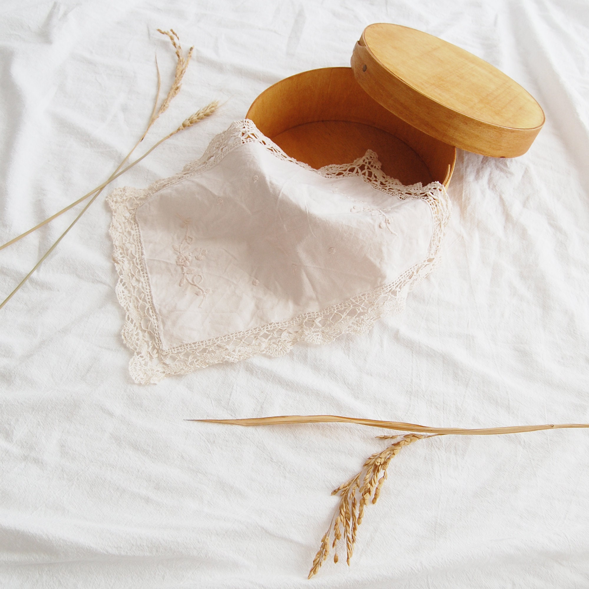 Cotton Lace Tea Towel | Vintage Handmade | Cream Table Cloth - Etsy