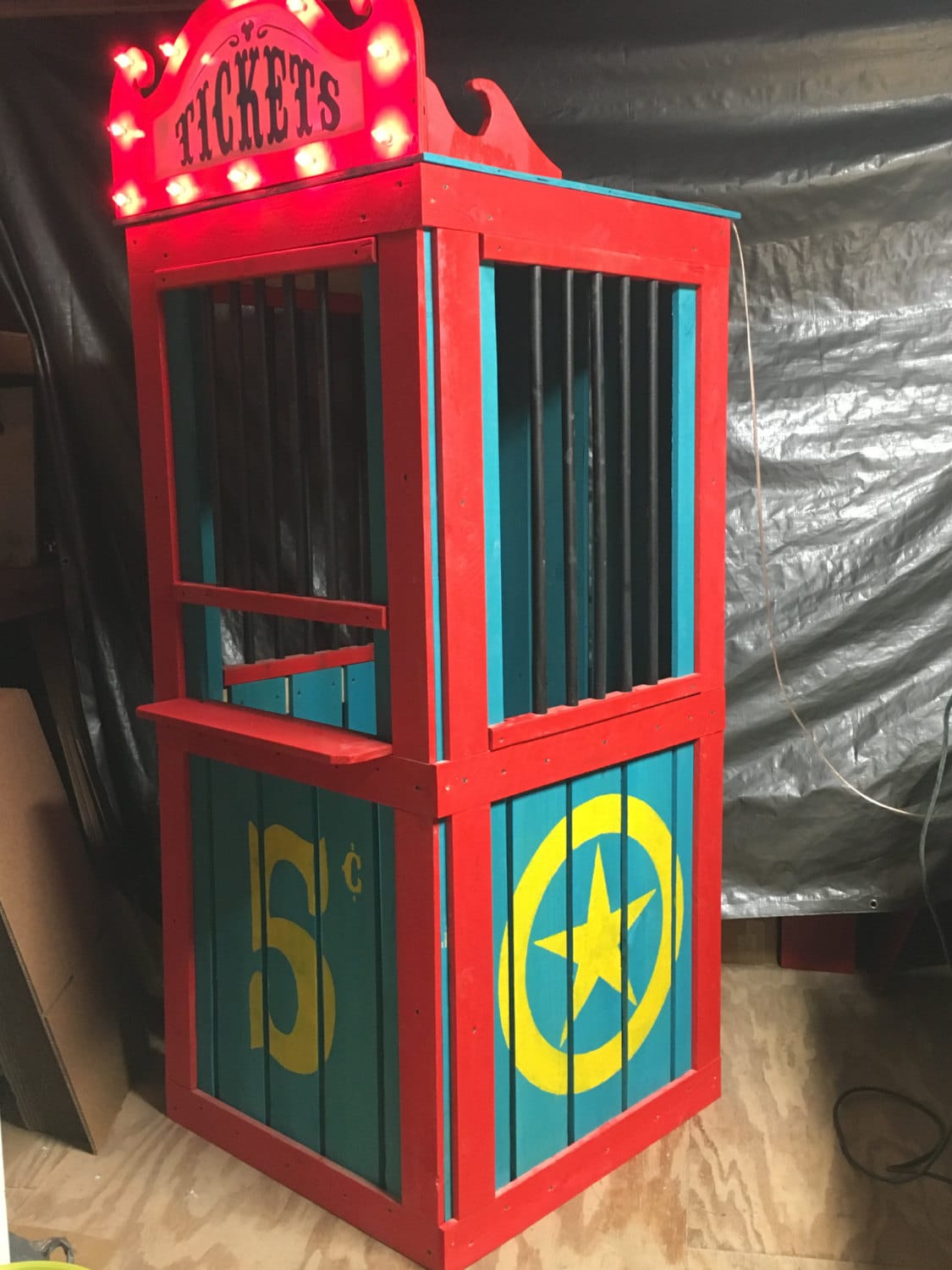 Haunted House Carnival Ticket Booth Halloween Decoration Prop Decor ...