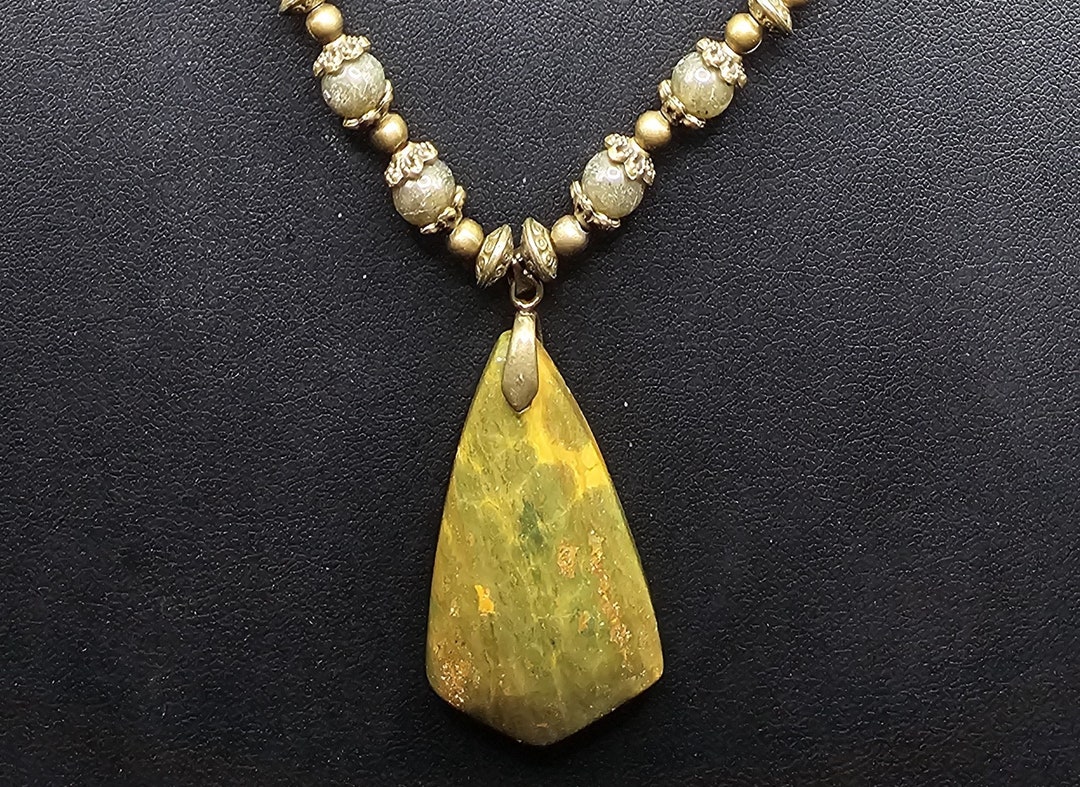 50 Olive Opal Pendent With Matching 20" Necklace and Earrings. - Etsy