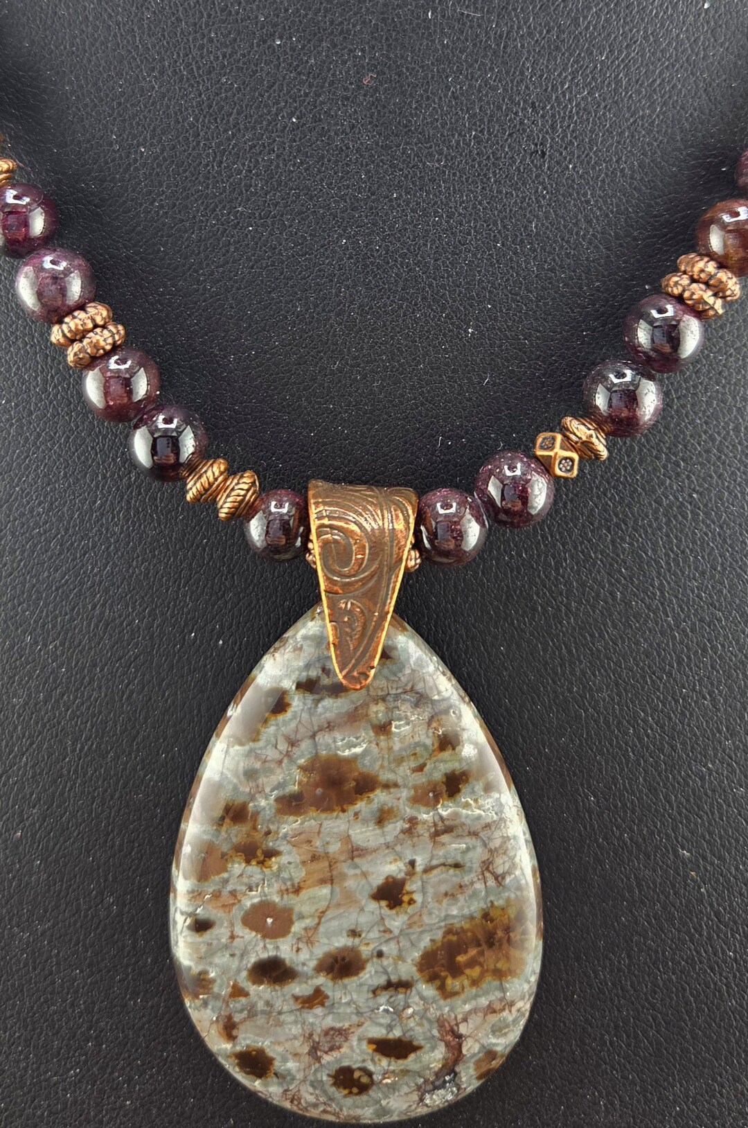 126 Elegant Poppy Jasper Gemstone Pendent With Matching 19