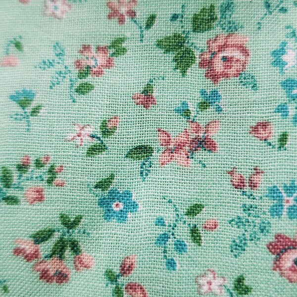 Green Calico Fabric - Etsy