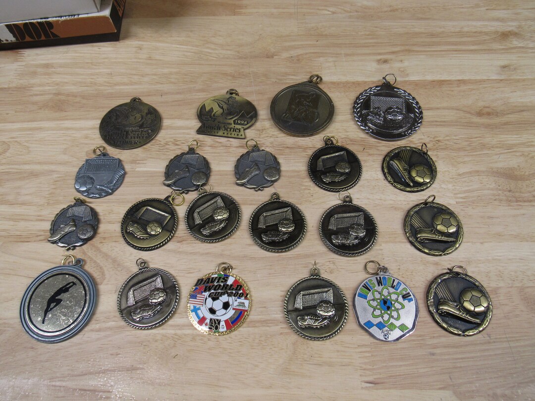 Metal Sports Medals, 21 Vintage Kids Metal Medals, Diving Medal, Soccer ...
