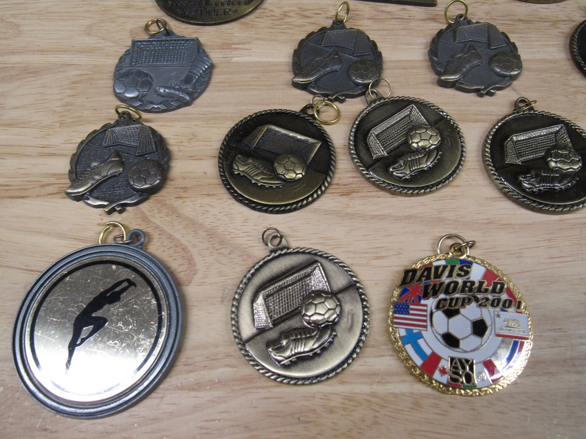 Metal Sports Medals, 21 Vintage Kids Metal Medals, Diving Medal, Soccer ...