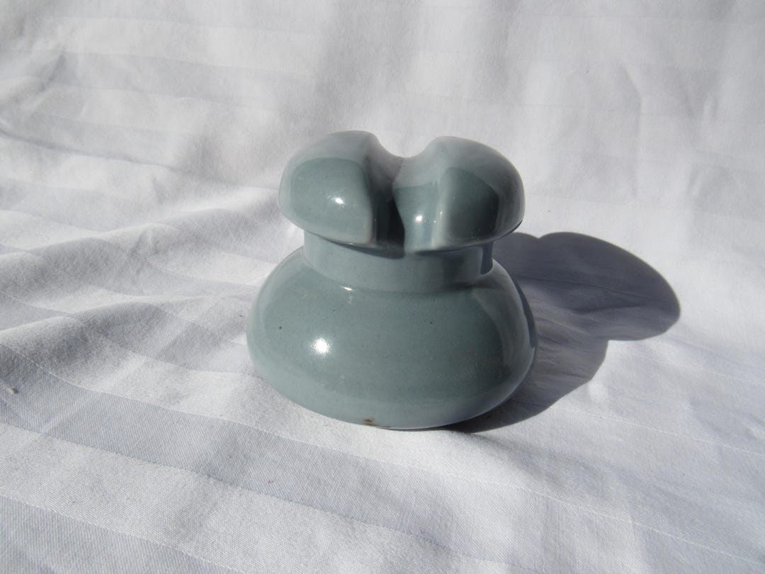 Blue Porcelain Insulator, Hescho German Porcelain Insulator, Beautiful ...