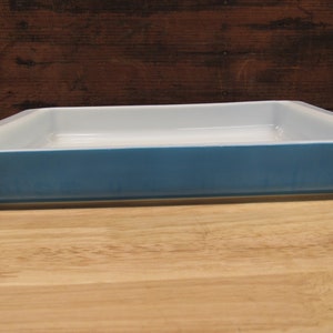 Pyrex 933 Dishes, Pyrex Verde (green) 933, Pyrex Horizon Blue (blue ...